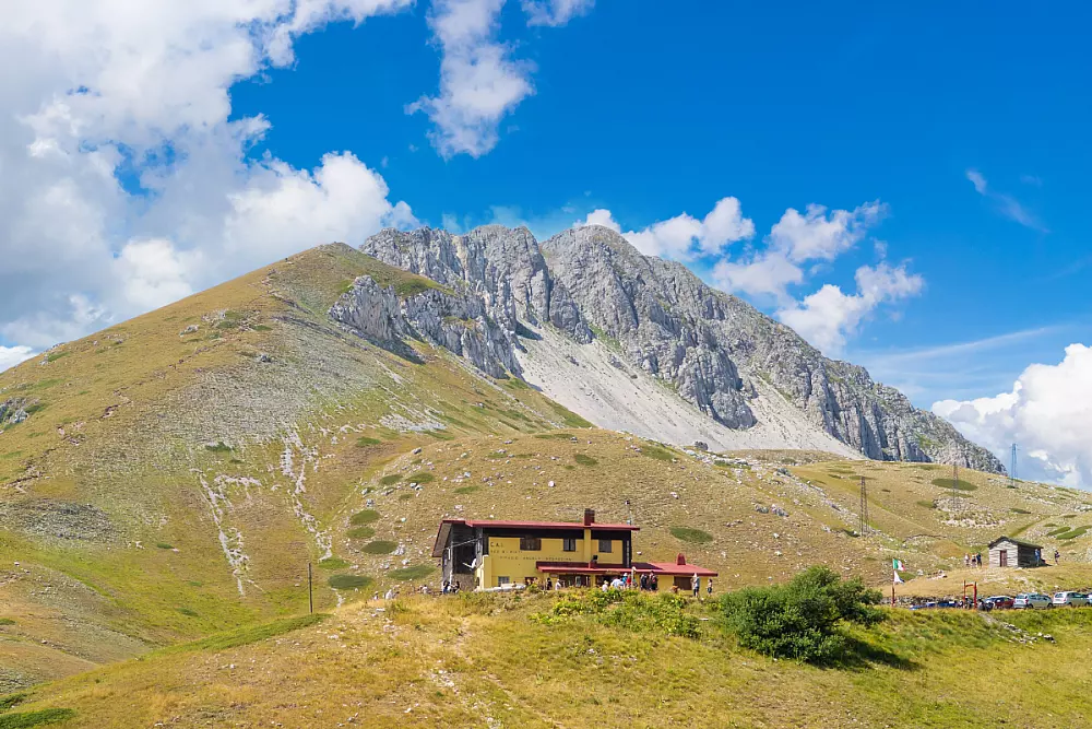 Un fresco respiro estivo per un motoraduno sul Monte Terminillo per un ...