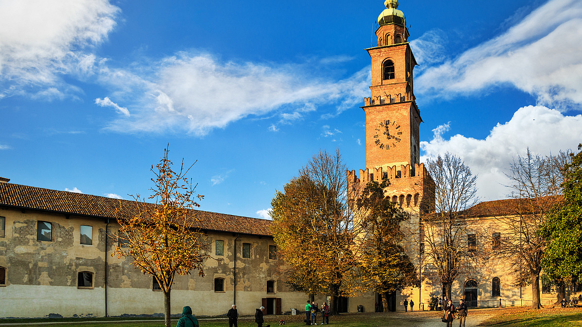 Un'oasi di pace e aria buona a 40 km da Milano: il borgo dell'Abbazia è ...