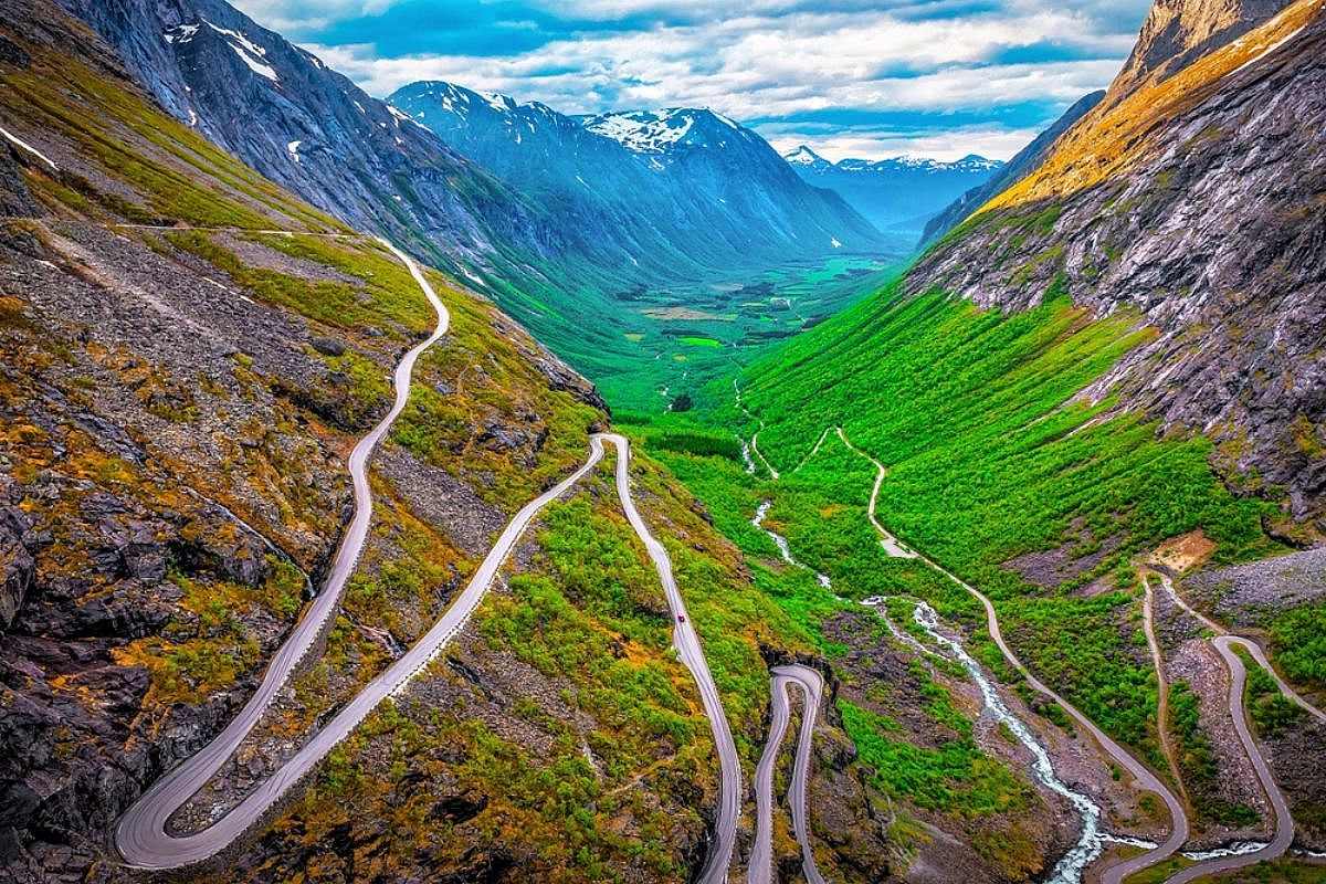 Trollstigen, la Strada dei Troll tra i fiordi norvegesi | TrueRiders