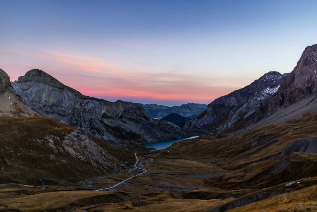 Il Colle del Sanetsch è la strada 'della diga' da scoprire in Svizzera