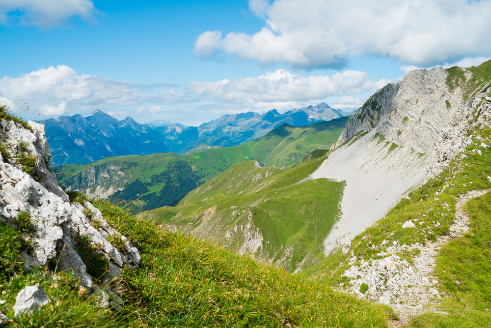 Aviatico e la Val Seriana, Lombardia in moto - TrueRiders