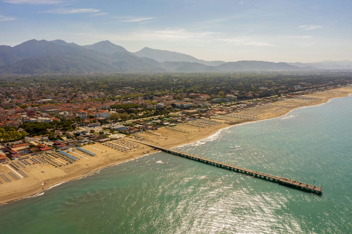 Dalla Capannina alle spiagge più amate, quest'angolo della Toscana è il ...
