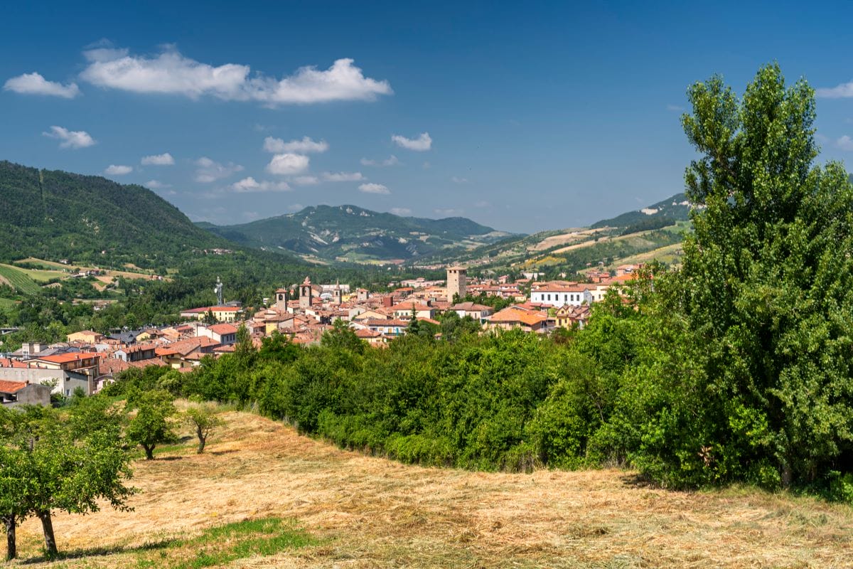 Nell'incrocio di tre regioni nasce una valle perfetta per un giro in ...